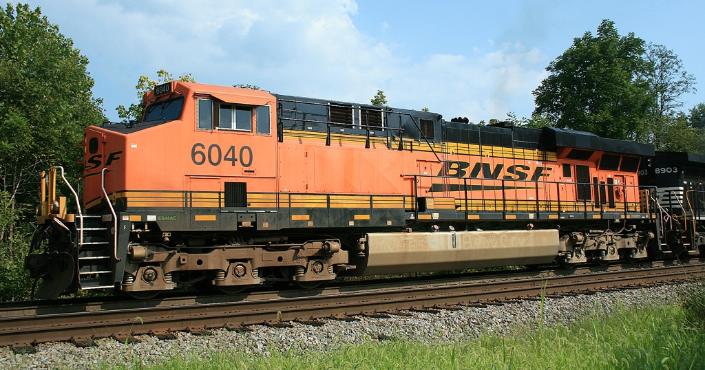 BNSF 6040